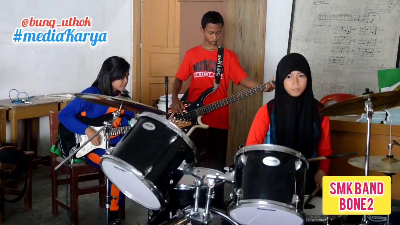 SMK BAND - YouTube