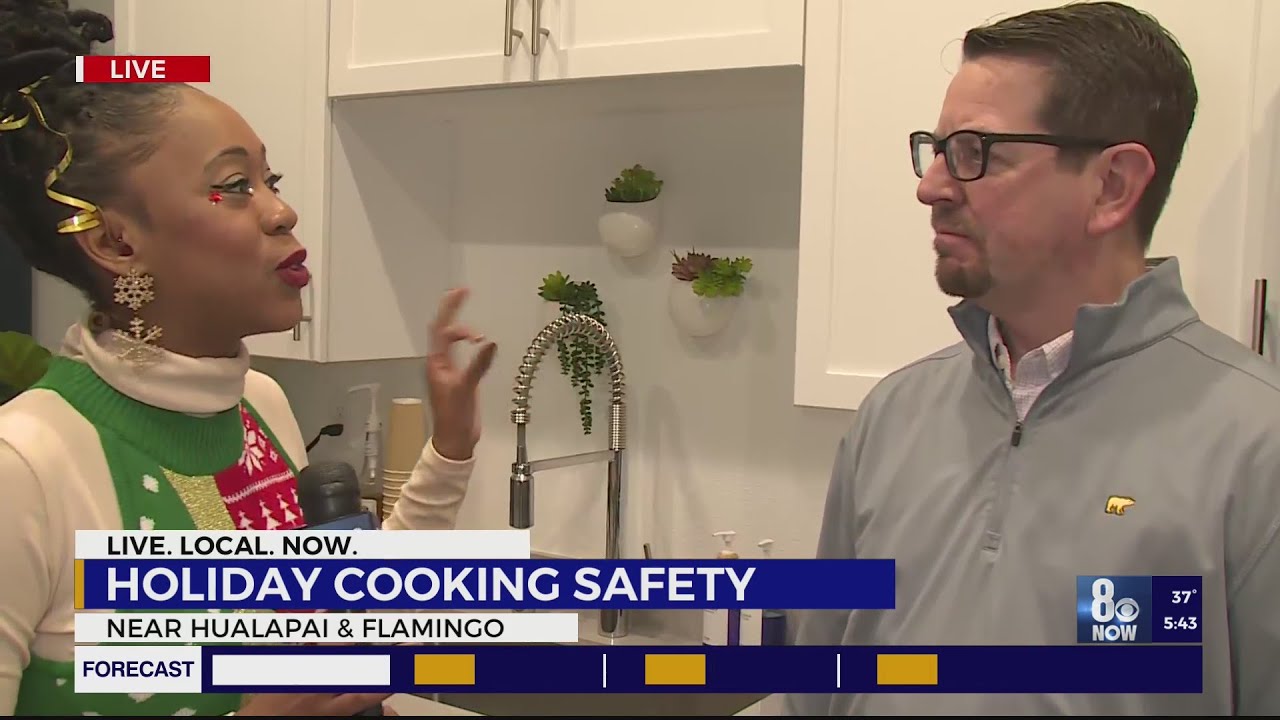 Holiday cooking, baking safety tips - YouTube