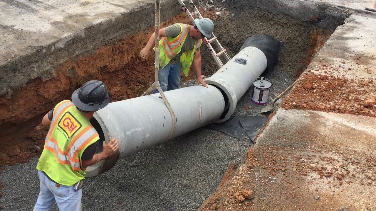 INGENIOUS MODERN ASPHALT PIPE INSTALATION TECHNOLOGY- HEAVY ...