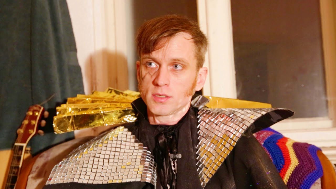 Stephen Paul Taylor - Neuköllner Musiker wird zum Internet-Star - YouTube