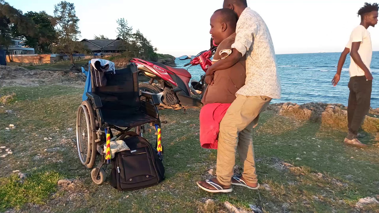 Life without Limbs | Born Different - YouTube