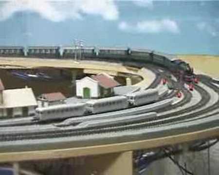 Digital model railroad computer controled. (II) - YouTube