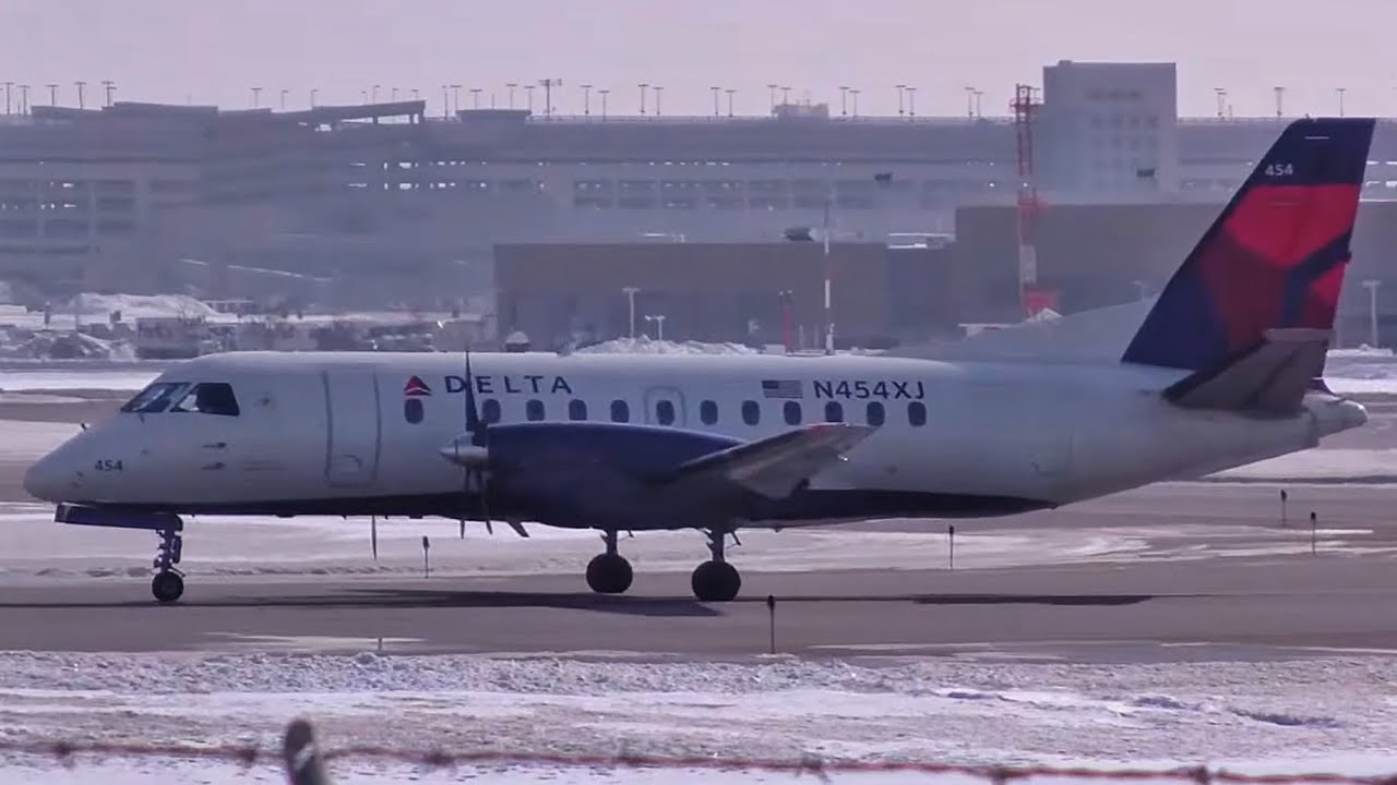 Delta Connection CRJ-900 - SAAB 340 - CRJ-200 - YouTube