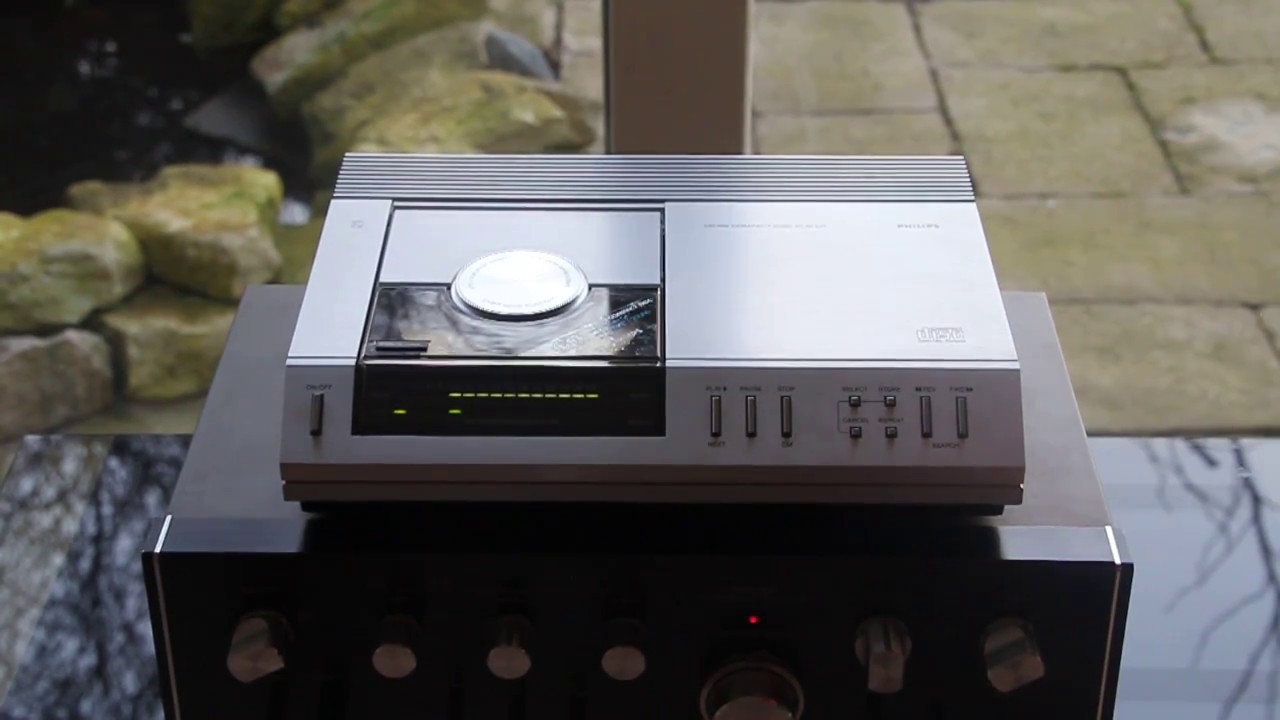 Philips CD100 14 Bit DAC TDA1540D - YouTube
