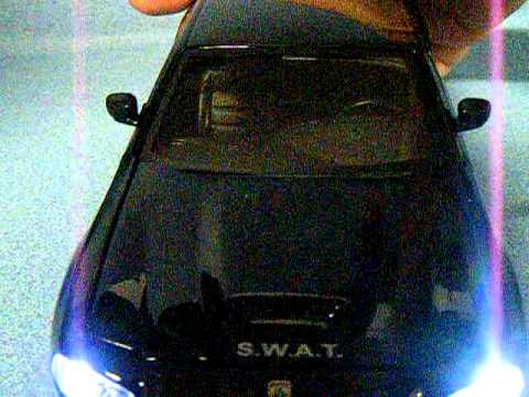 Swat Dodge Charger SRT8 - YouTube