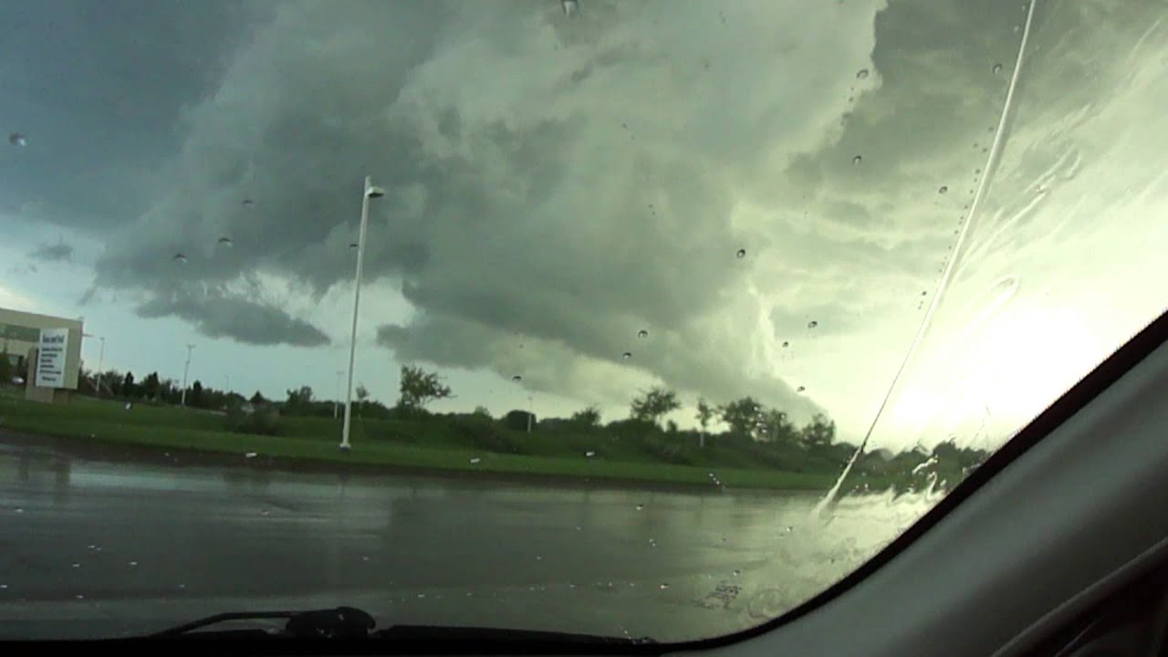 Cool Developing Rotating Wall Cloud Time Lapse - Johnston, Iowa - YouTube