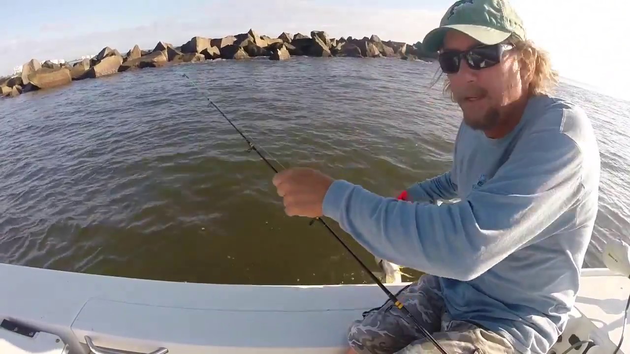 Mullet Fishing in Fort Pierce for Inlet Snook - YouTube