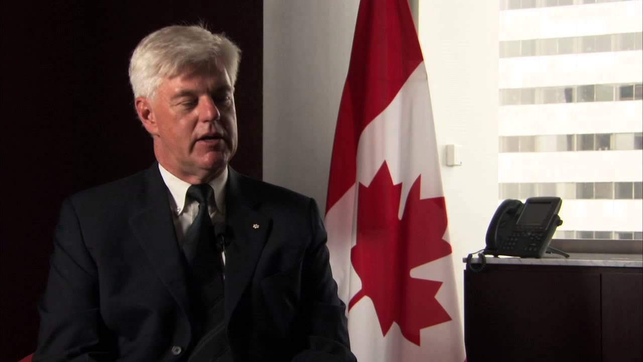 Canadian Council of Chief Executives. Power Behind the Throne - YouTube