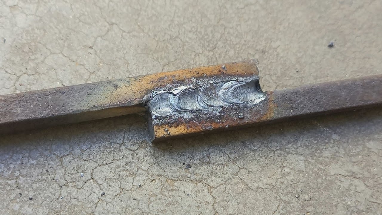 poor welding thin steel rod dont try - YouTube