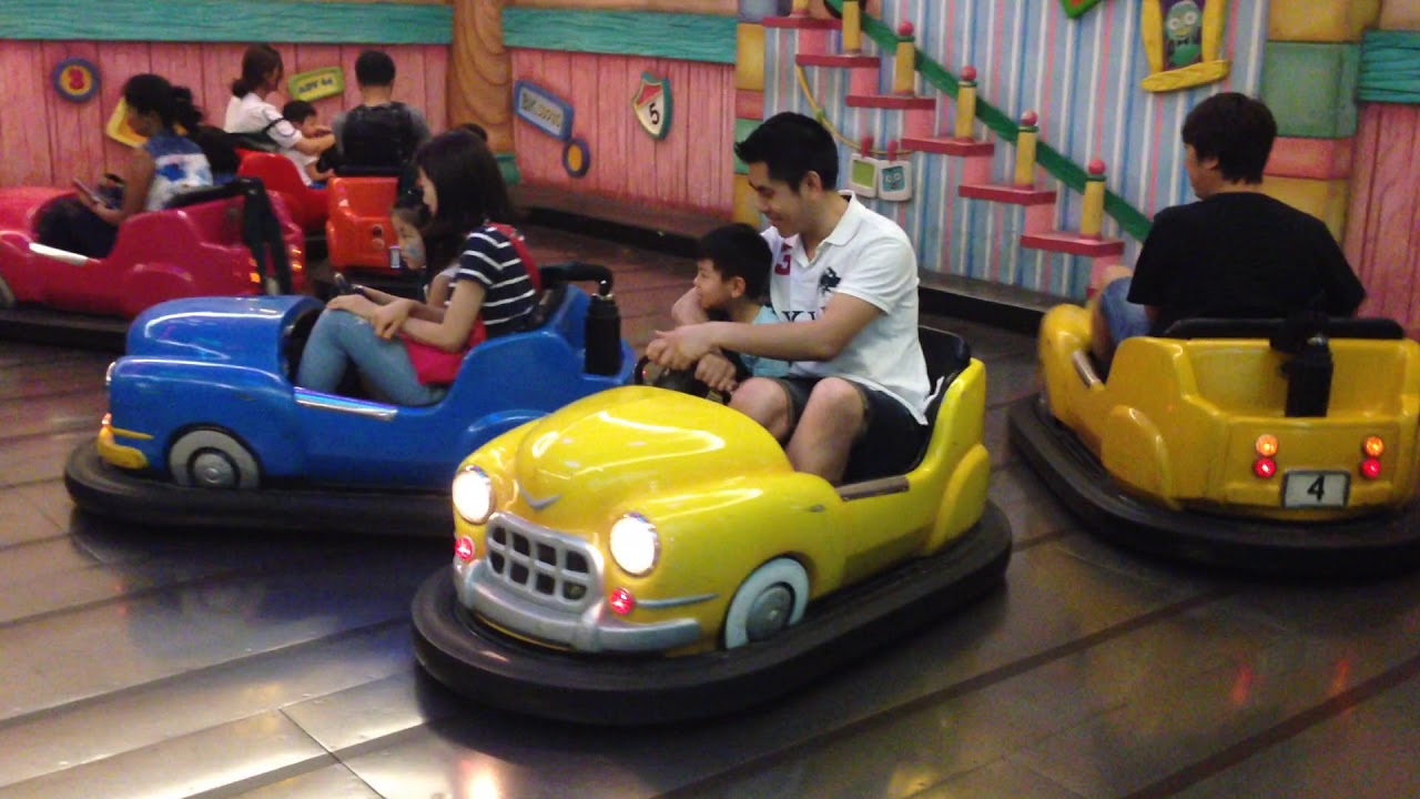 Lotte World Adventure - Bumper Cars - YouTube