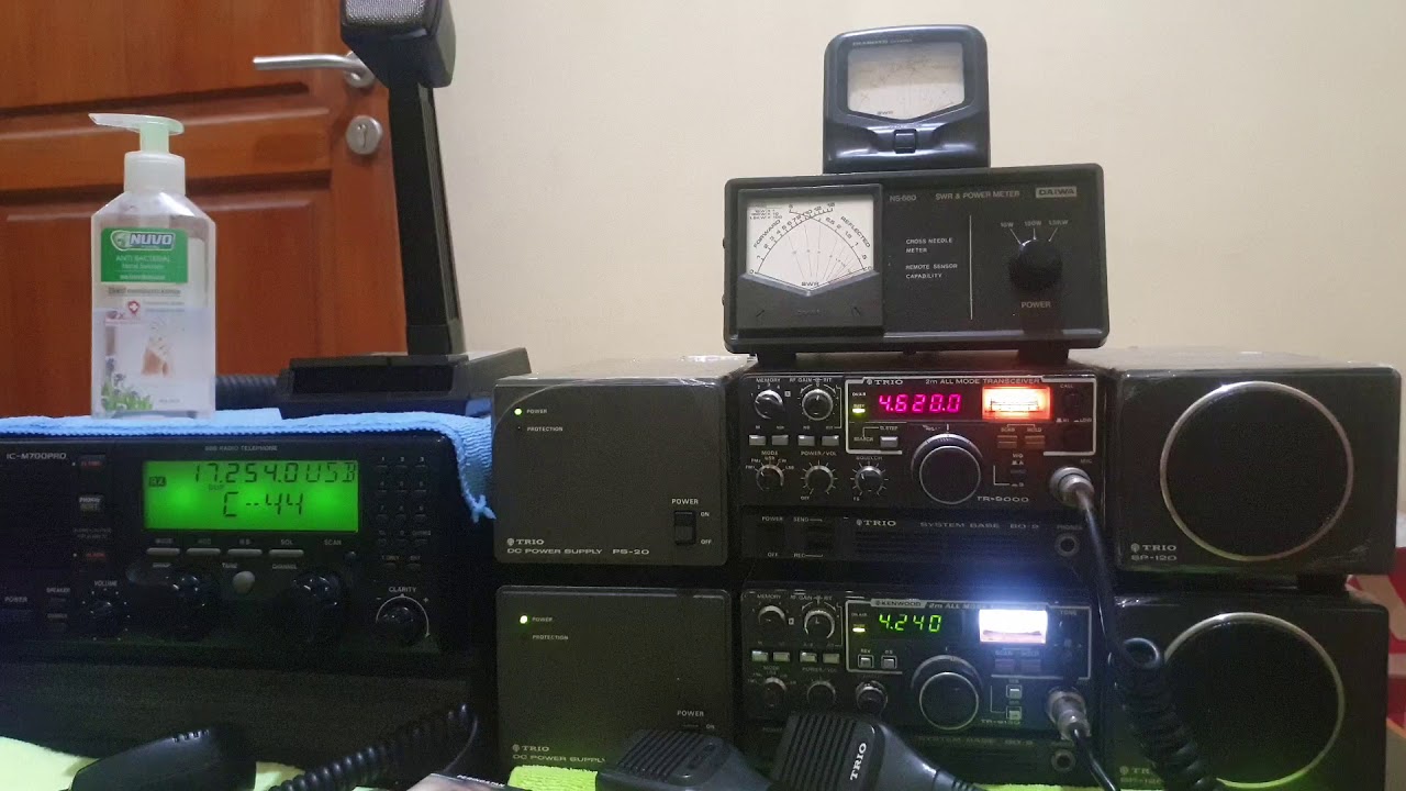 TRIO KENWOOD TR-9130 & TR-9000 - YouTube