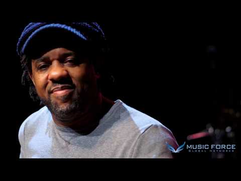 [MusicForce] Fodera Yin-Yang Monarch 4 Deluxe w/Spalted Maple & Ebony Top by Victor Wooten