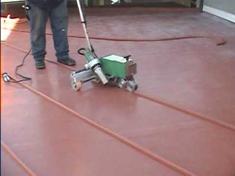 Welding the rib.mpg - YouTube