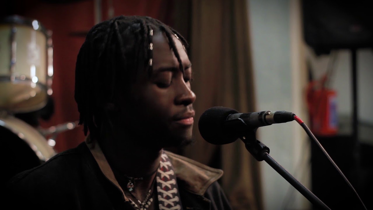 Jordan Moozy - Masterspiece - YouTube