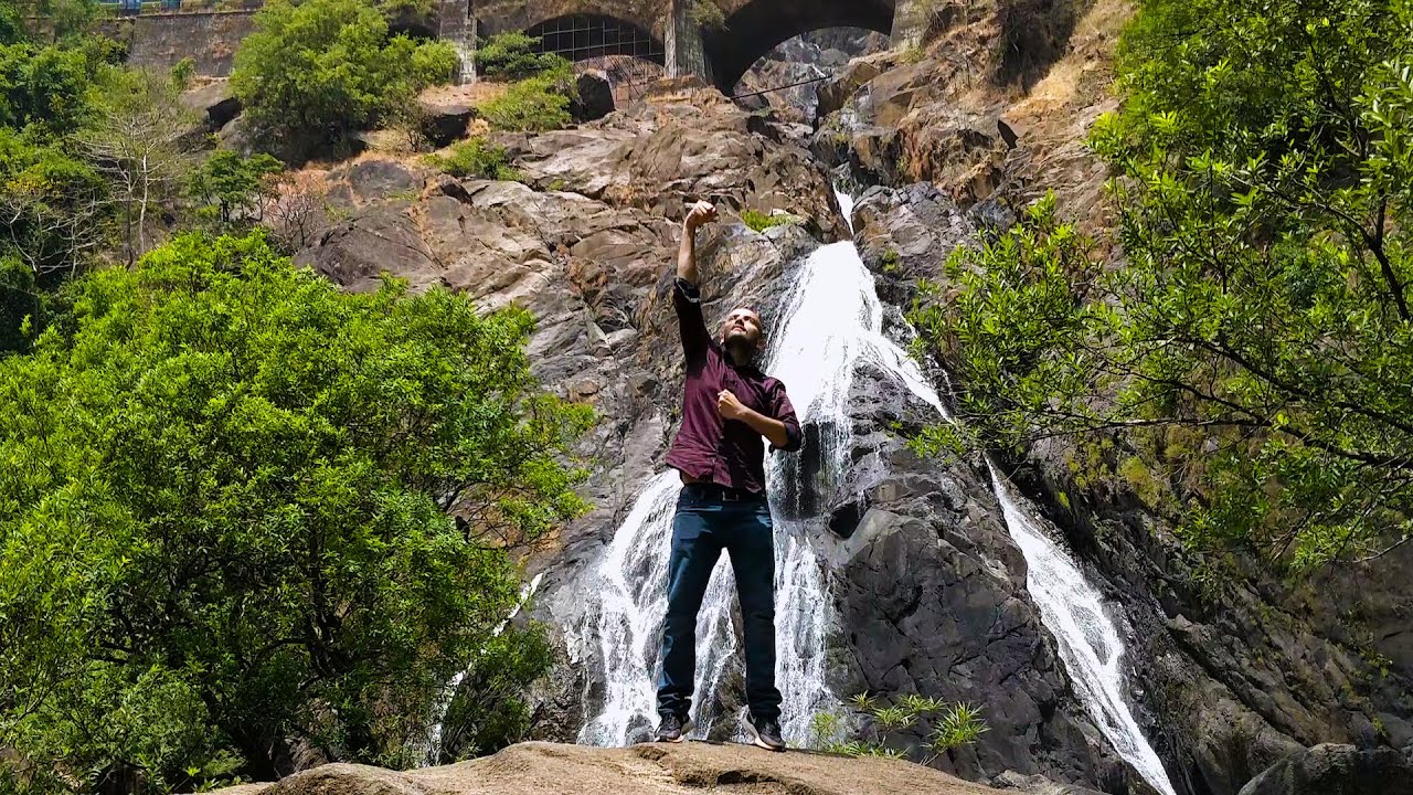 Dancing in Goa | PHURRR - Jab Harry Met Sejal | by Tanmay Verma - YouTube