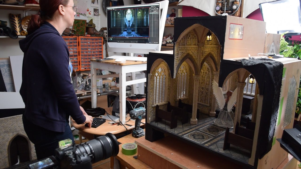 Behind the scenes of my gothic stop motion animation - YouTube