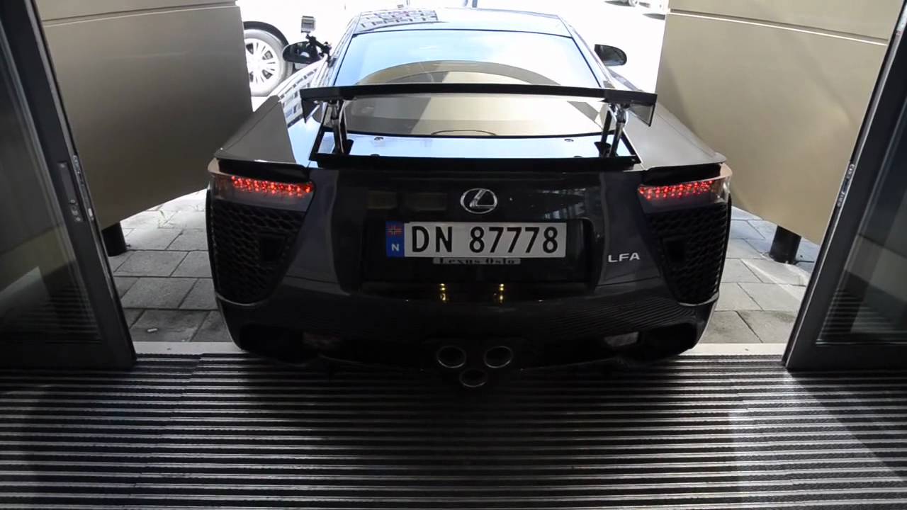 Lexus LFA i Norge - YouTube