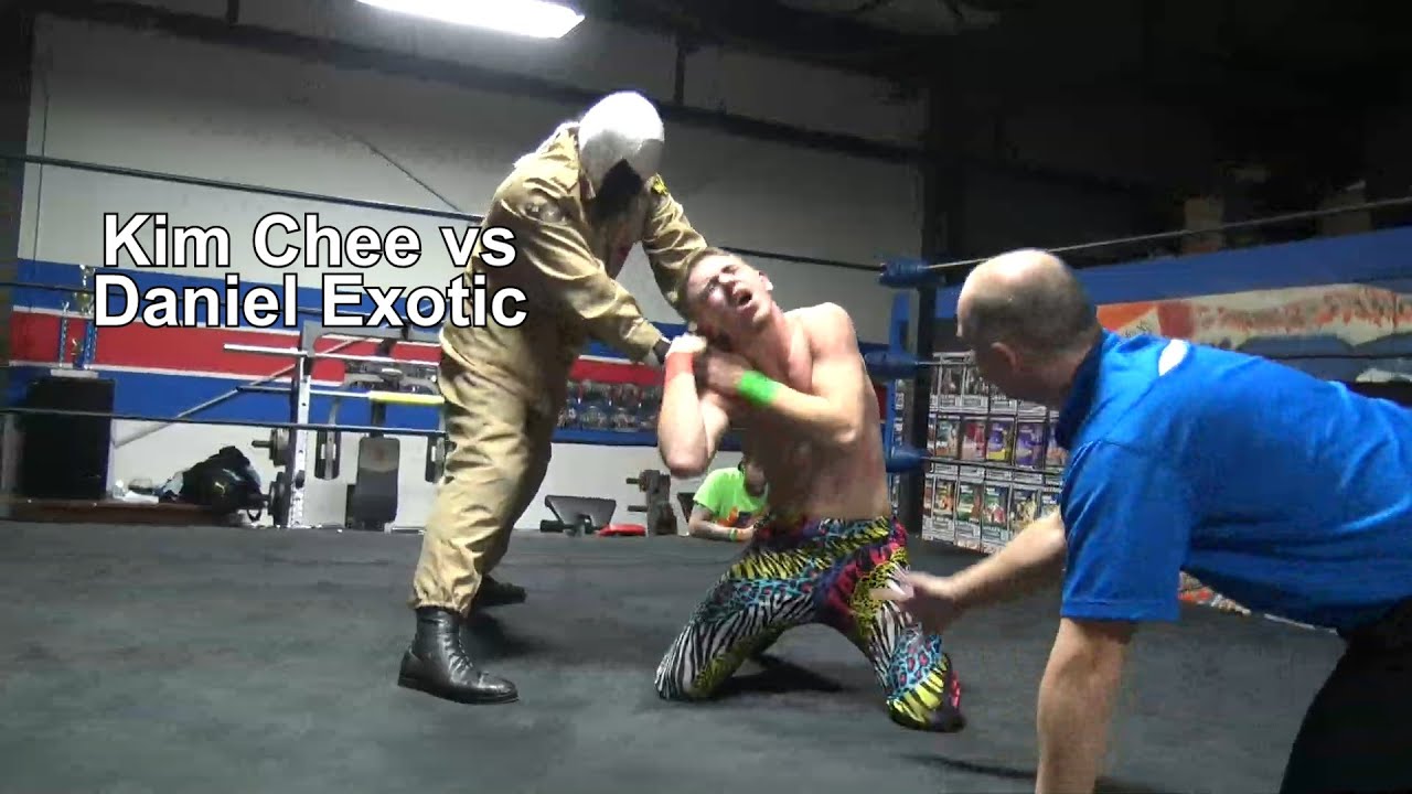 Kim Chee vs Daniel Exotic Free Wrestling Match - YouTube