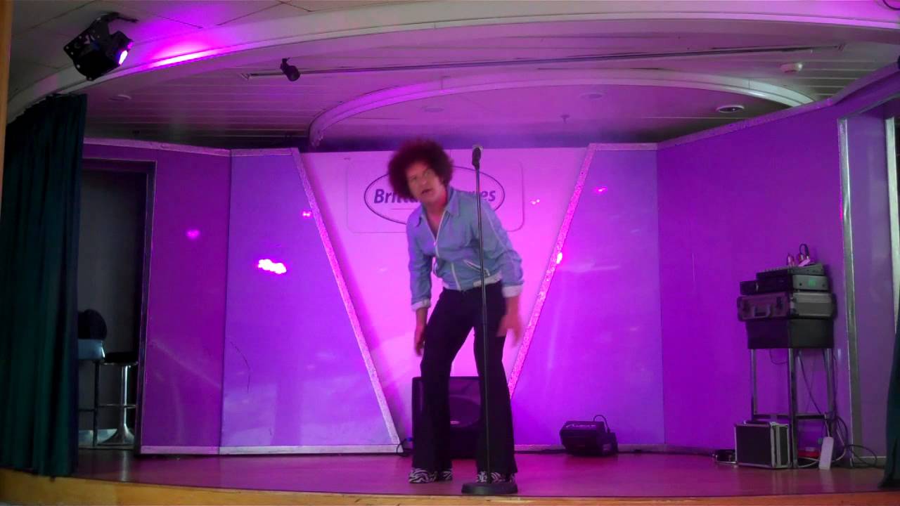 MONTY SCOTT Comedy vocalist - YouTube