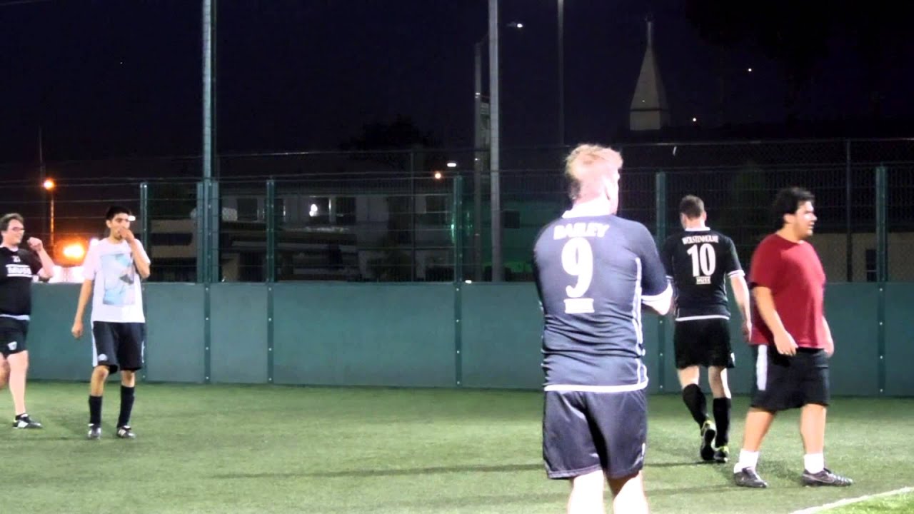 Muse Football Game - YouTube