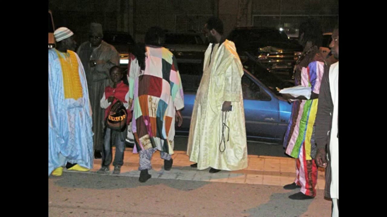 SERIGNE SAM MBACKE LAAZANBA gaindé MAME MOR MASSAMBA MBACKE - YouTube