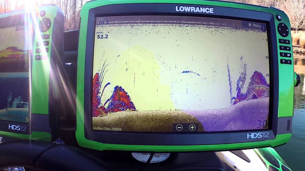 Lowrance Tips and Tricks Downscan Overlay - YouTube