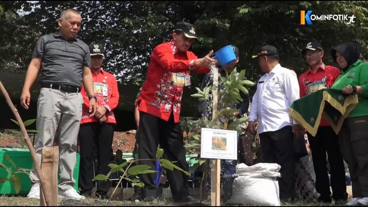 Sambut HUT ke-74 TNI, Wali Kota Bersama Pusterad Jaga Kelestarian di ...