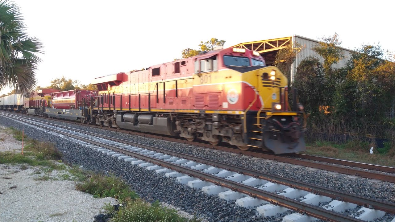 FEC train 202 @ City Point, Cocoa Sat 7:30am - YouTube