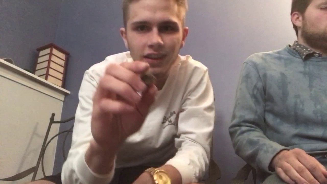 Fat bong rip sesh - YouTube