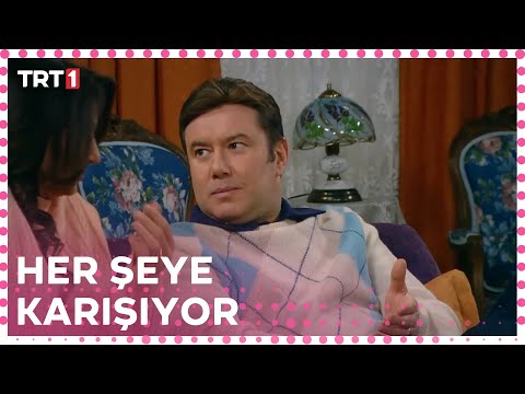Necla'nın yorumları Ahmet'in moralini bozuyor - Seksenler 147.Bölüm
