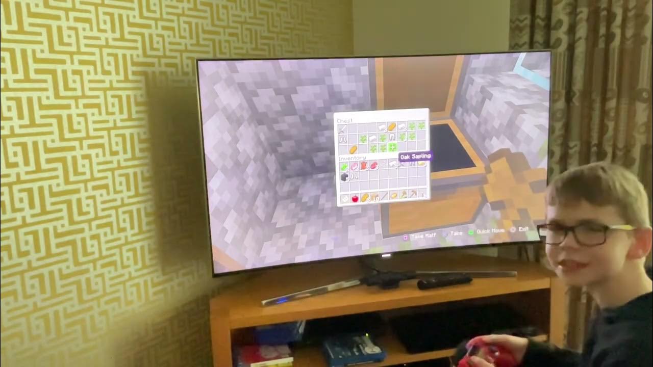 I play Minecraft episode one series one - YouTube