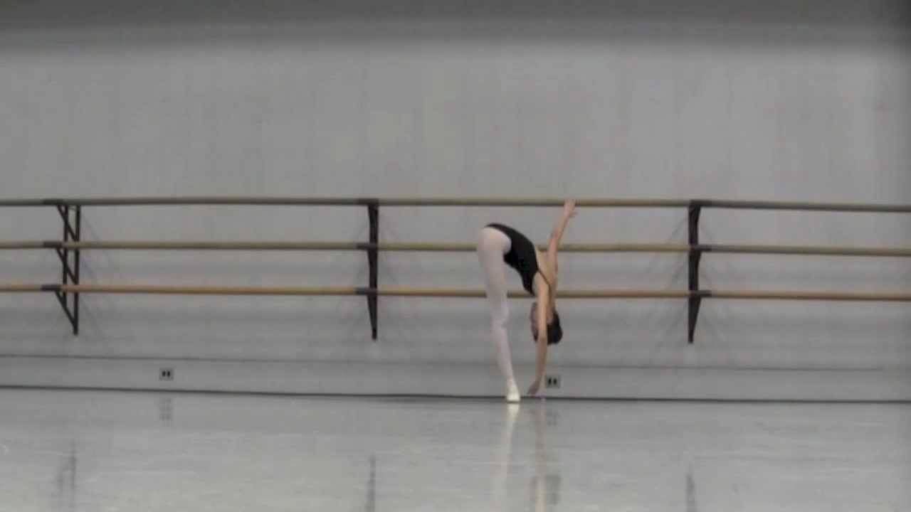 Laura Finney - Kirov Academy of Ballet - Jan. 2013 - YouTube