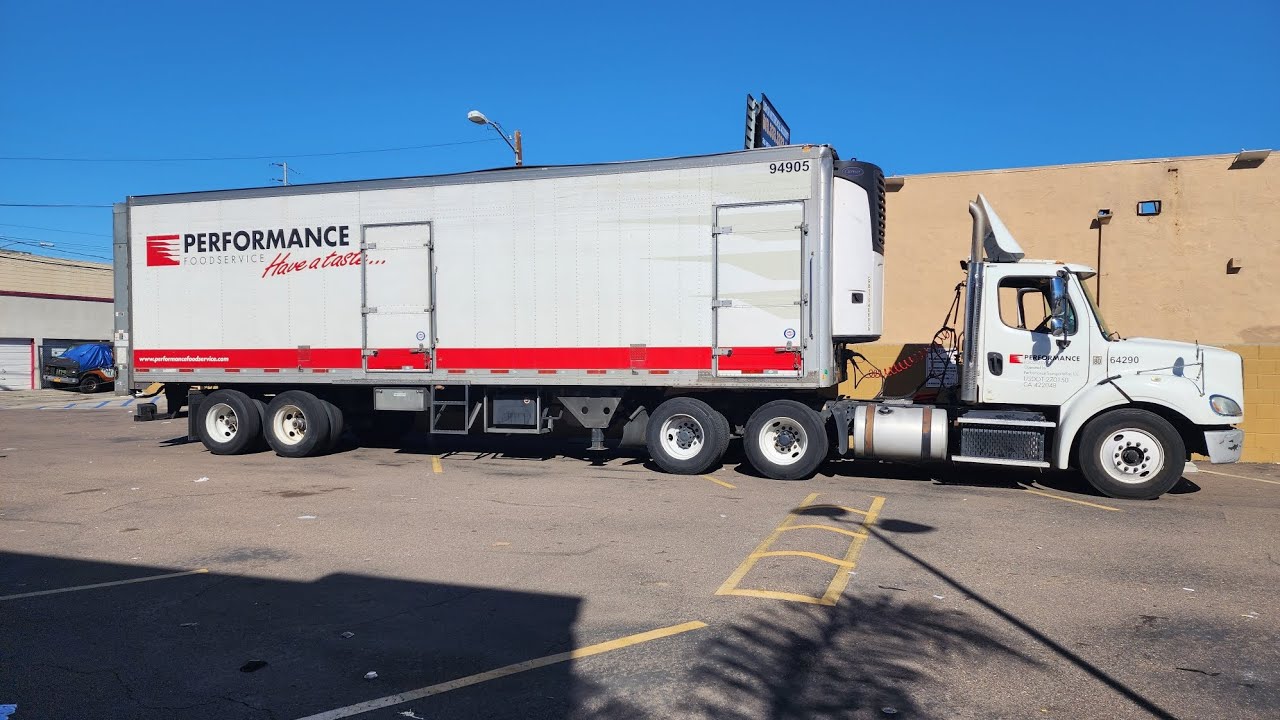 Day in the Life 10 w/ PFG first day out solo!! 8 Stops 600 cases ...