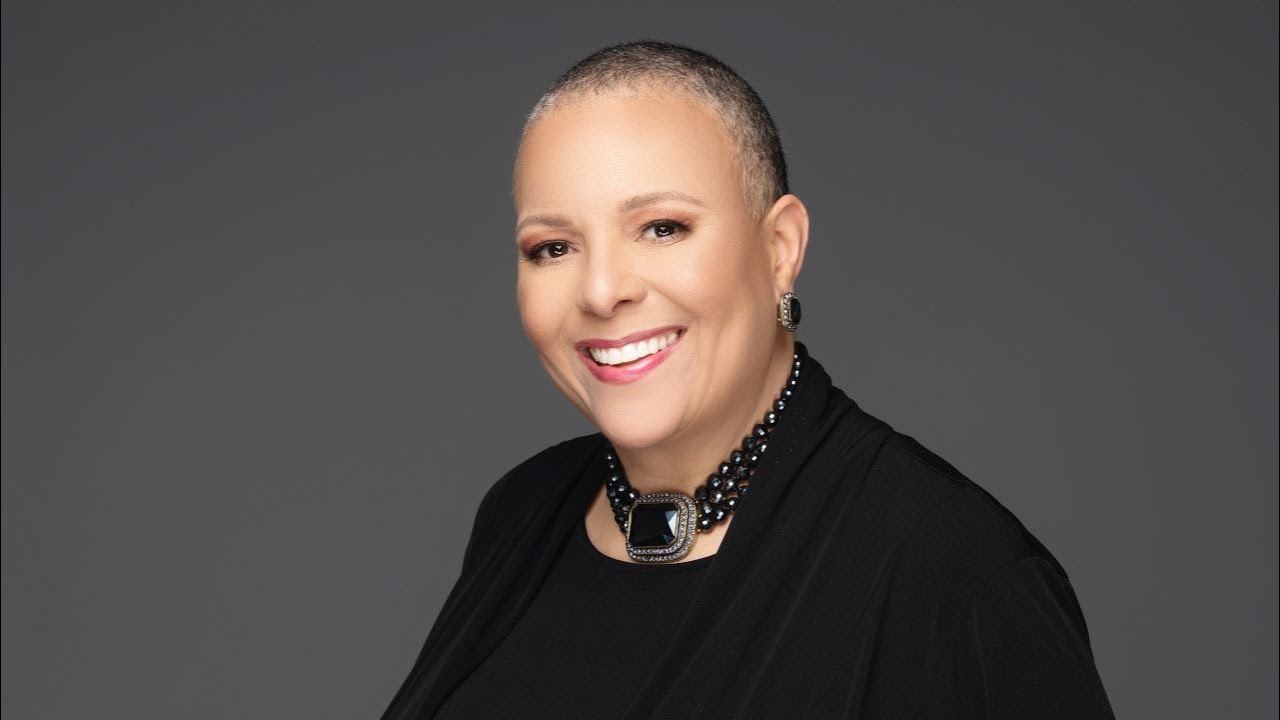 Embrace your third act in life | Lisa Rachelle Owens | TEDxWilmette - YouTube