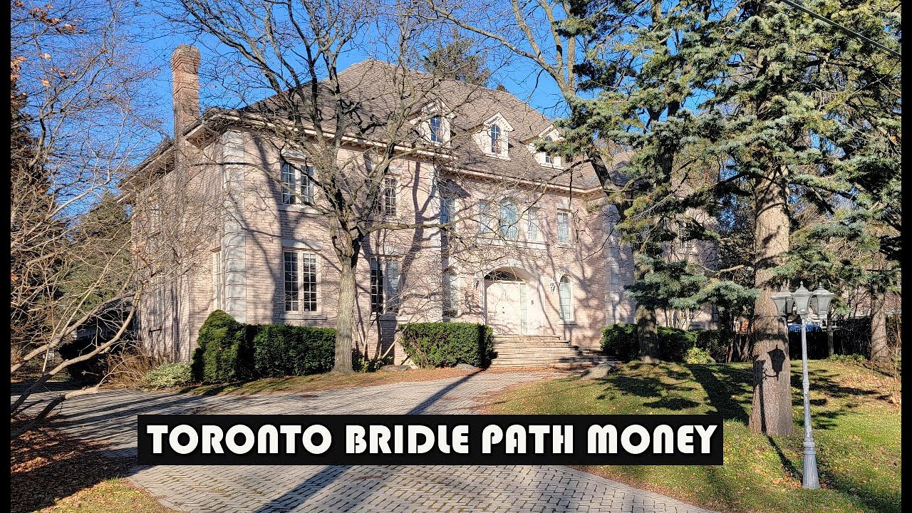 Toronto Bridle Path Revisited December 12th 2021 - YouTube