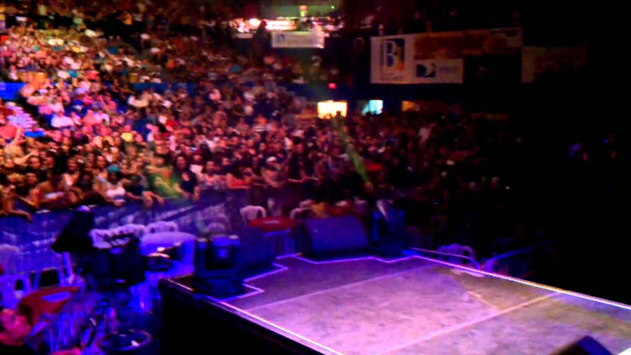 KALIMETE EN EL COLISEO RUBEN RODRIGUEZ (BAYAMON PUERTO RICO) - YouTube