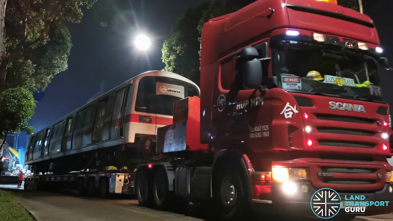 Siemens C651 train sent for scrap (Set 212) - YouTube