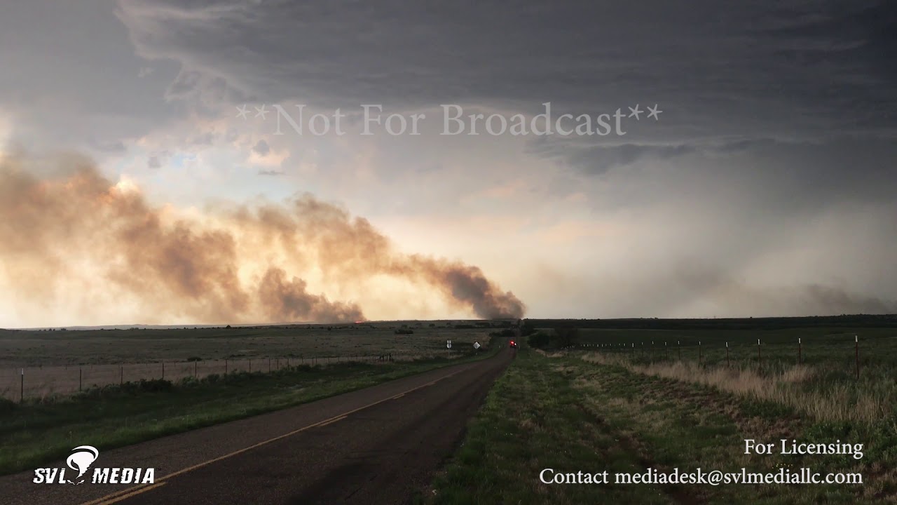 Shamrock, Texas - Wildfire Spawns Severe Thunderstorm - May 11th, 2018 ...