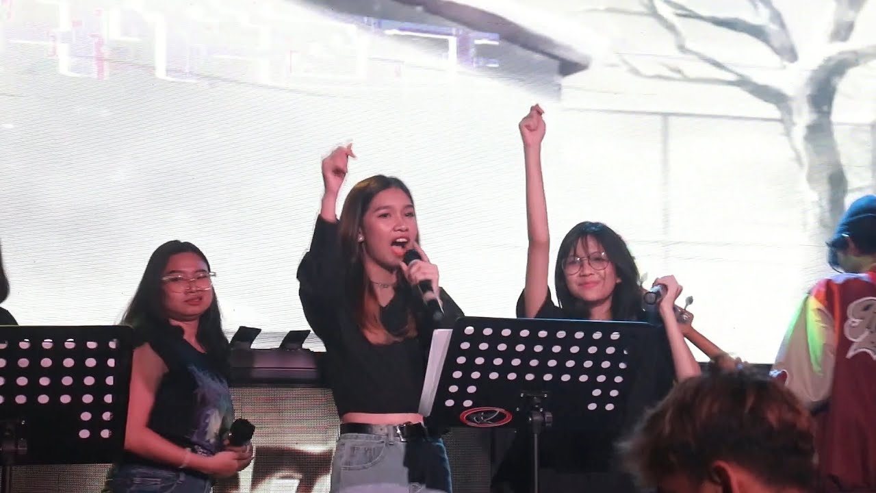 Gabriella Stevany & Shinta Devi feat Amazee Band - Tsugi no Season ...