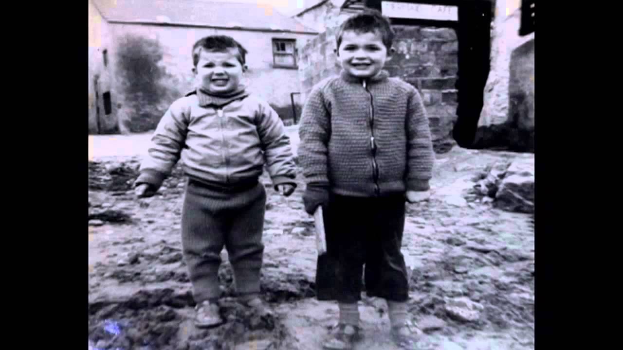 Three brothers reunited after government deported them to Australia ...