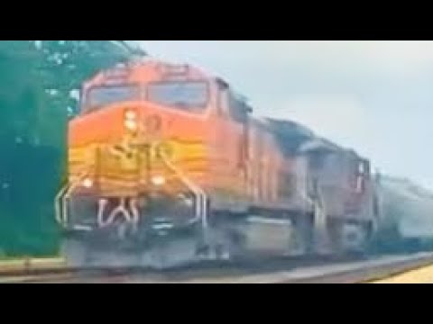 Beautiful K3LA on C44-9W! Dash 9 duo! Bnsf 5386 leading!( Bnsf 788 trailing!)135 cars!+ Horn tap ...