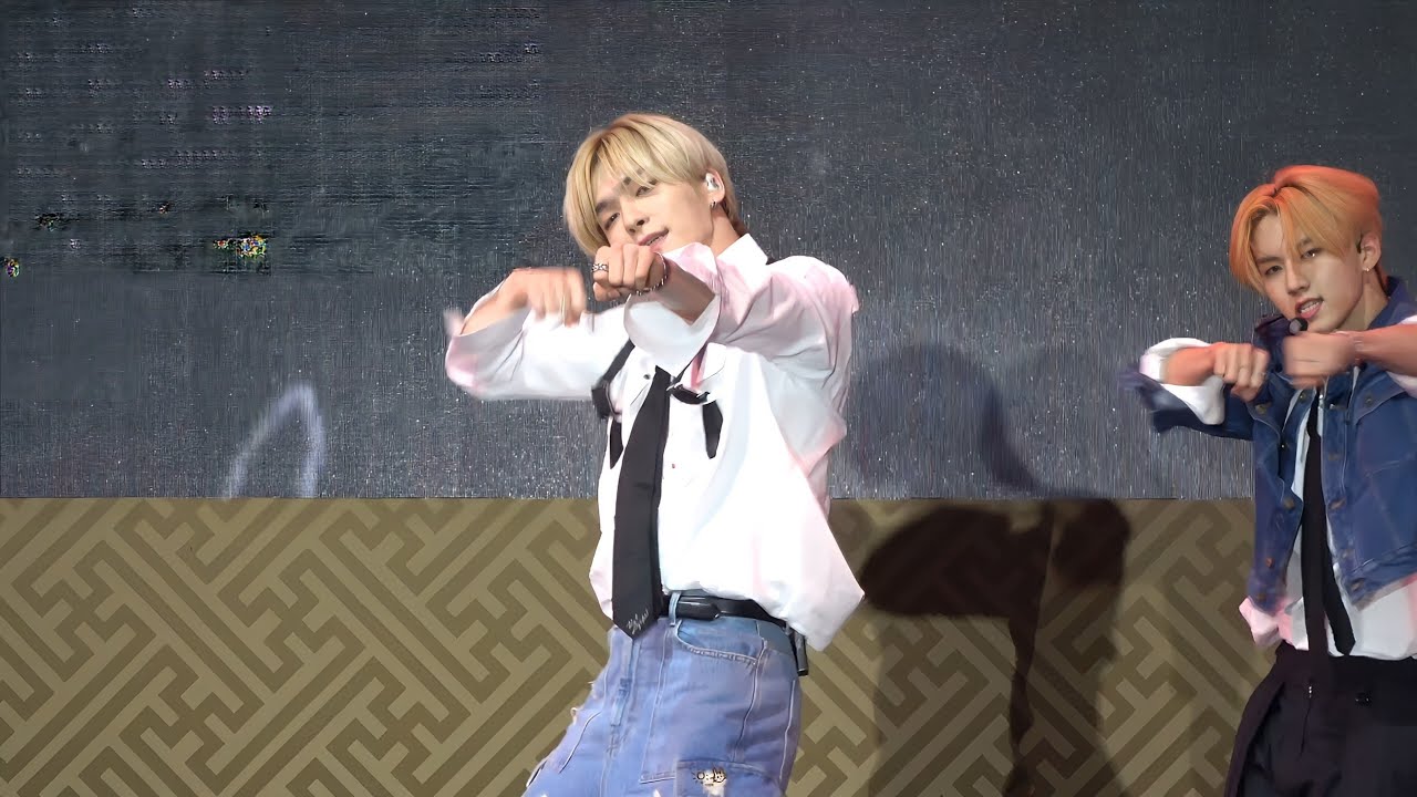 [EPEX 이펙스]230923 KBS STAGE W - 학원가 위시 직캠 WISH focus fancam - YouTube