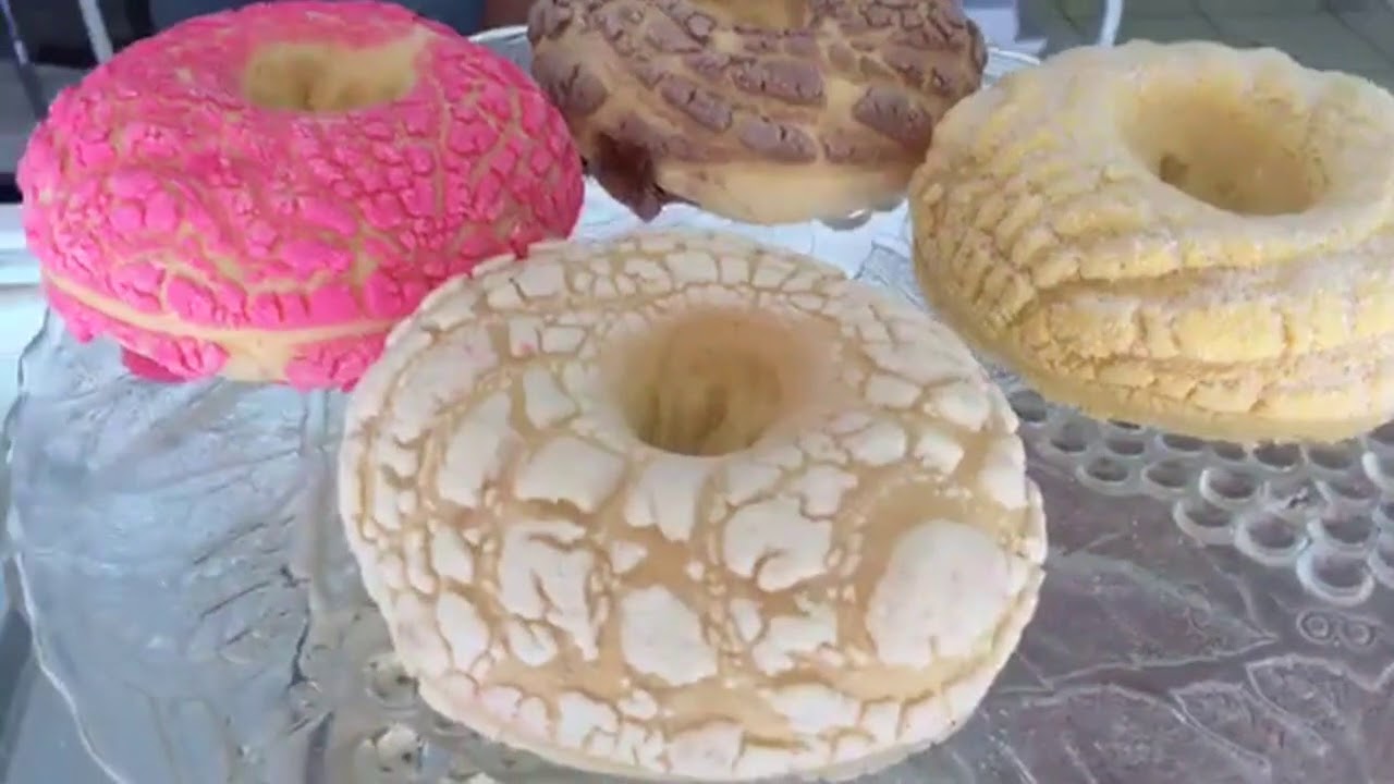 DONCHAS COMBINACIÓN DE DONA CON CONCHA EL NUEVO INVENTO MEXICANO - YouTube