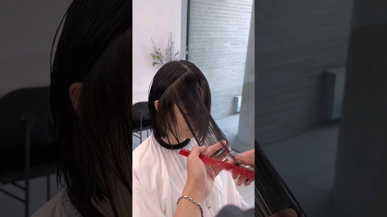 How To Cut Layered Bob For Woman | Cara Gunting Rambut Layered Bob ...