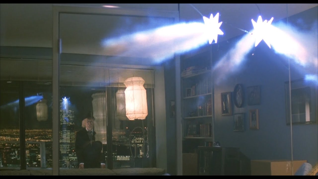 Poltergeist III (1988) Bedroom Mirror Scene - YouTube