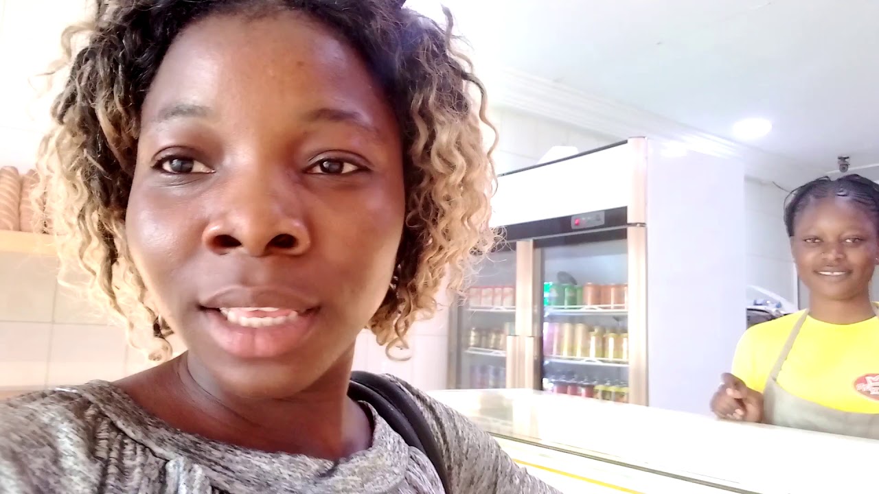 Best place to get freshly baked bread in The Gambia - YouTube