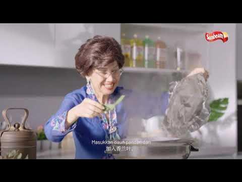 Traditional Malaysian Talam Keladi Recipe by Chef Florence Tan - YouTube