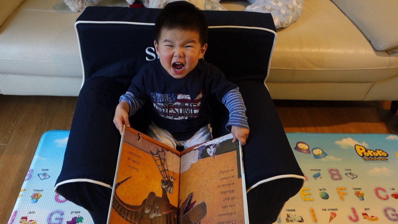 Steven gets his new chair - YouTube