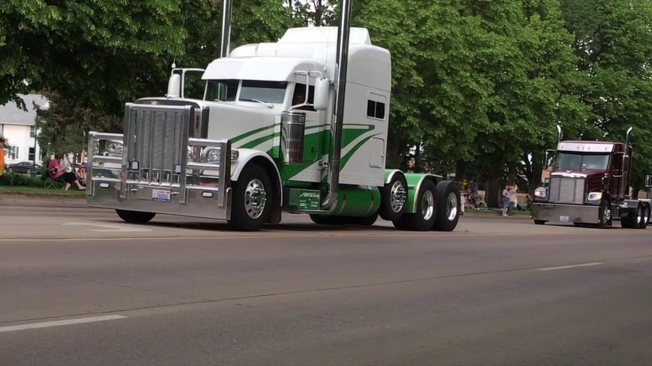 Wheel Jam Parade 2017 - Part 1 - YouTube