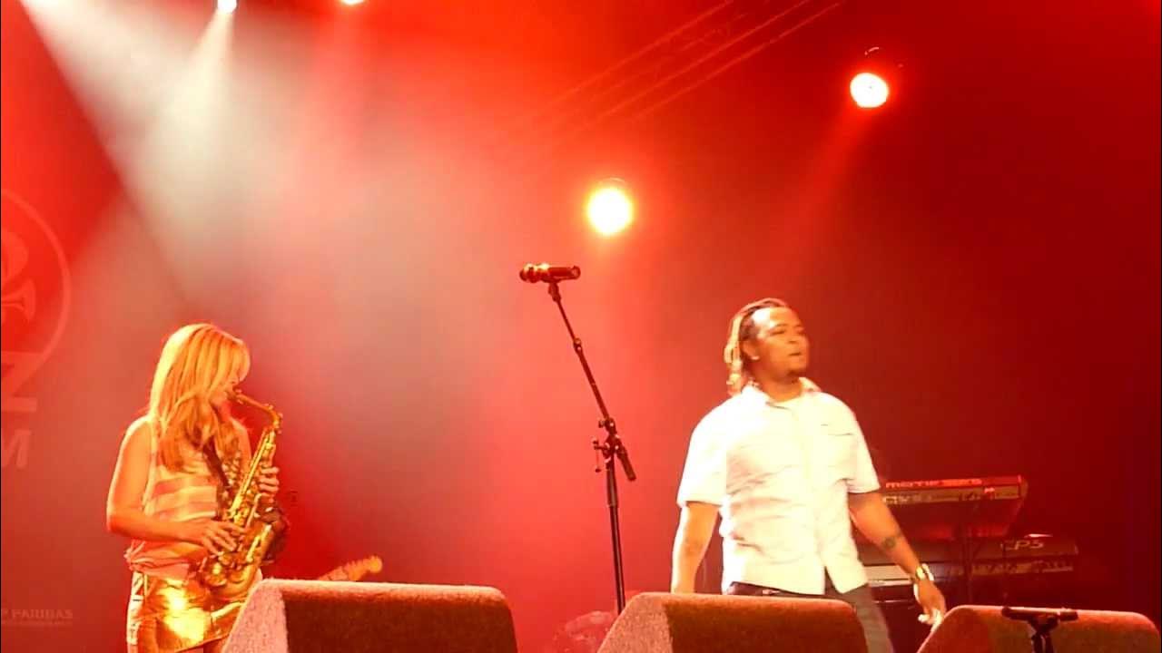 Candy Dulfer - Hey Now & Crazy @ North Sea Jazz Festival 2011 ft. Printz Board - YouTube